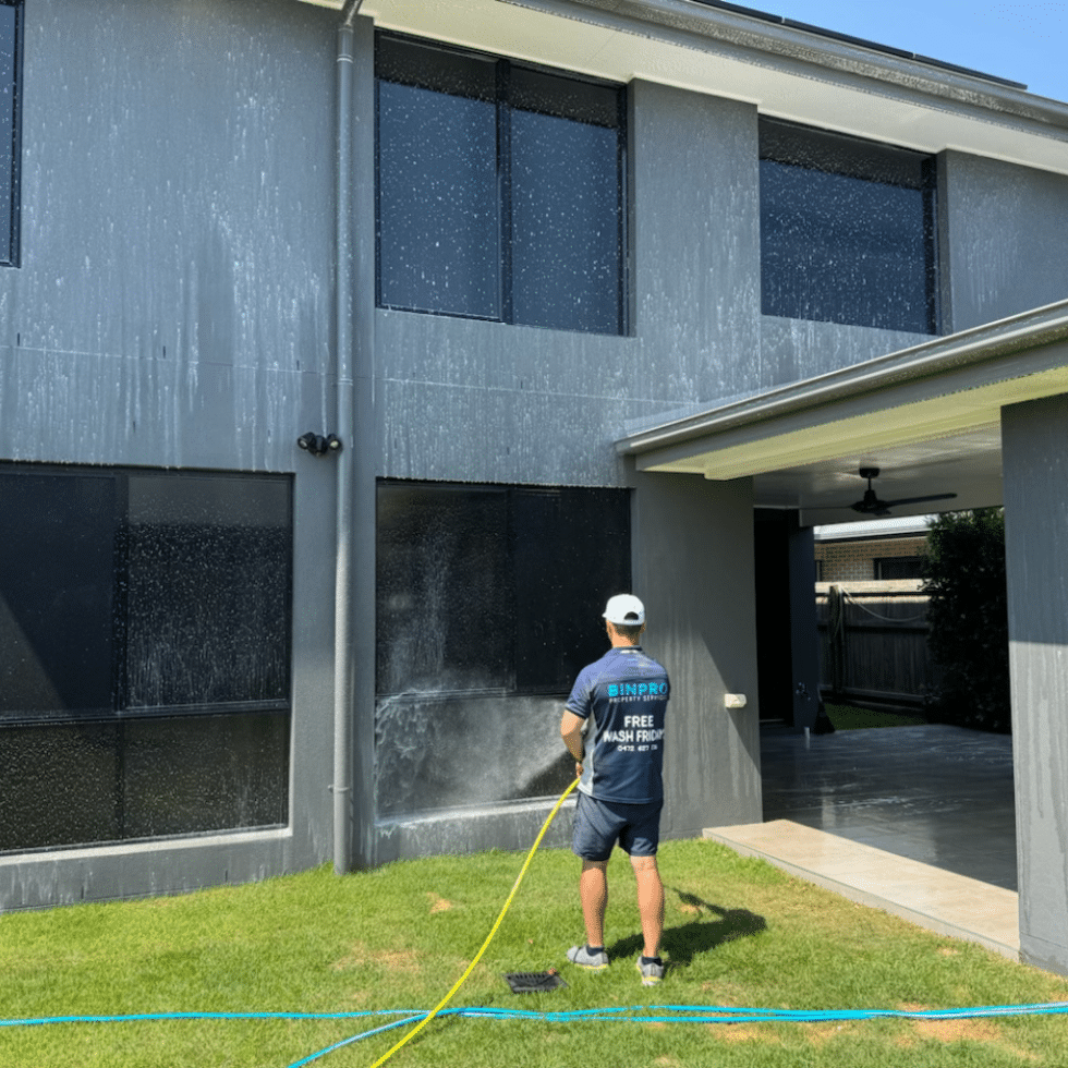 Premium Exterior House Washing Services from Toowoomba to Roma | Bin Pro